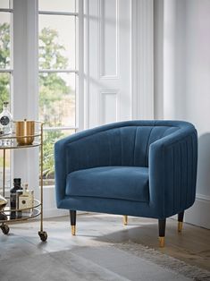 Casual Chairs – Multiwood